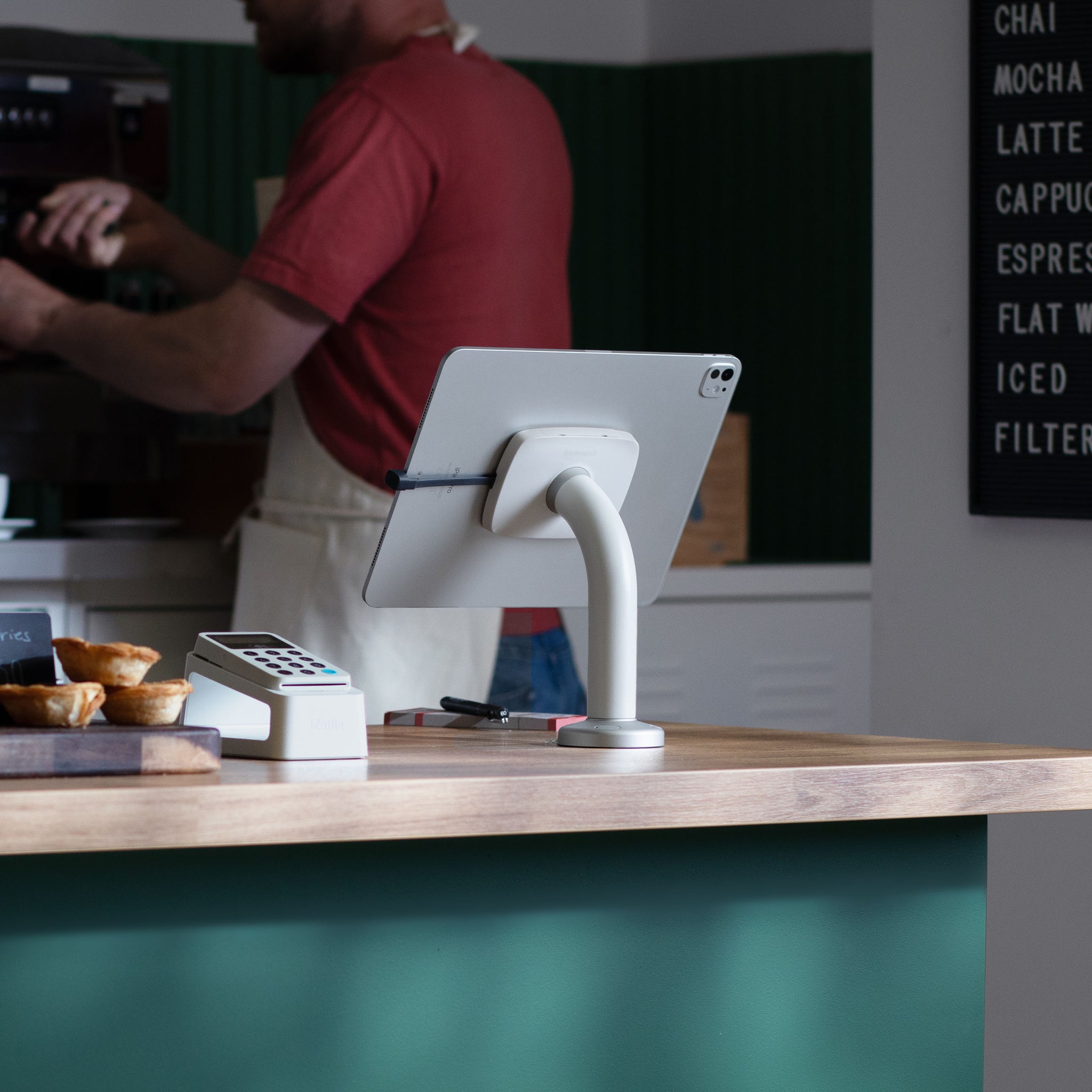 Tablet & iPad Mount | Rotate | Bouncepad Core Swivel 60